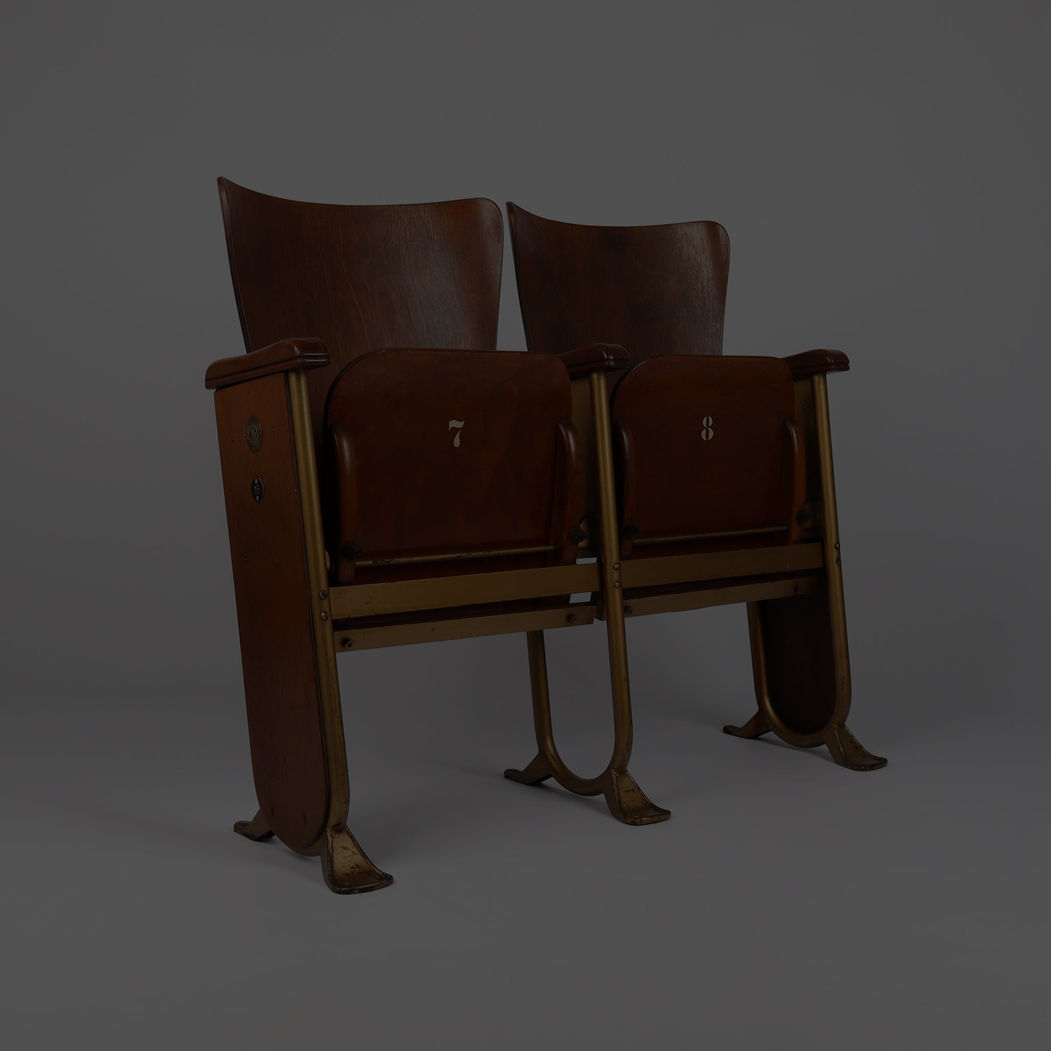 Stühle, Sessel, Sofas und Tische I Designklassiker von Vitra bis Knoll ...